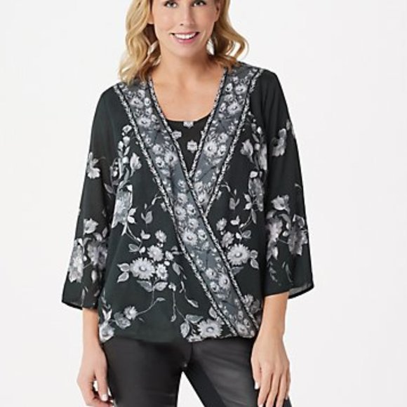 Tolani | Tops | Tolani Collection Floral Printed Twist Front Woven ...
